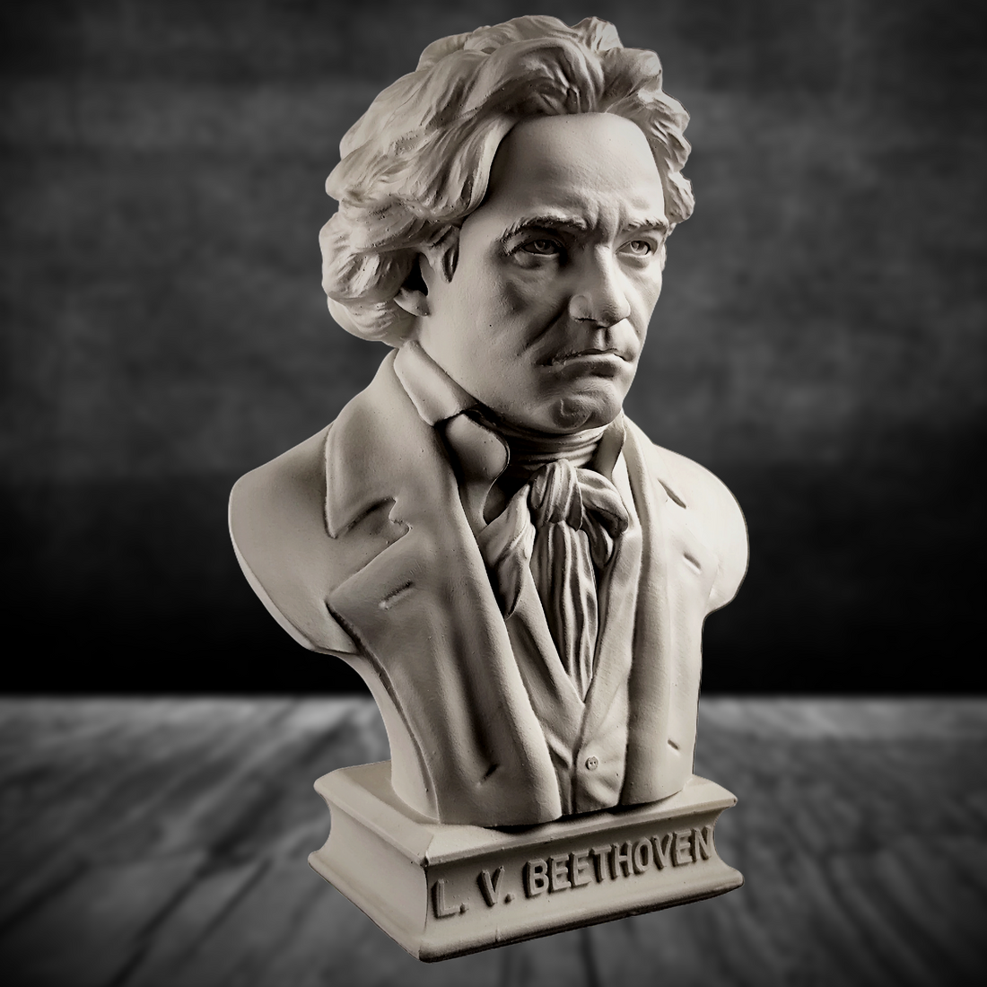 Busto de Ludwig Van Beethoven de 25cm de Altura – Monos de Culto